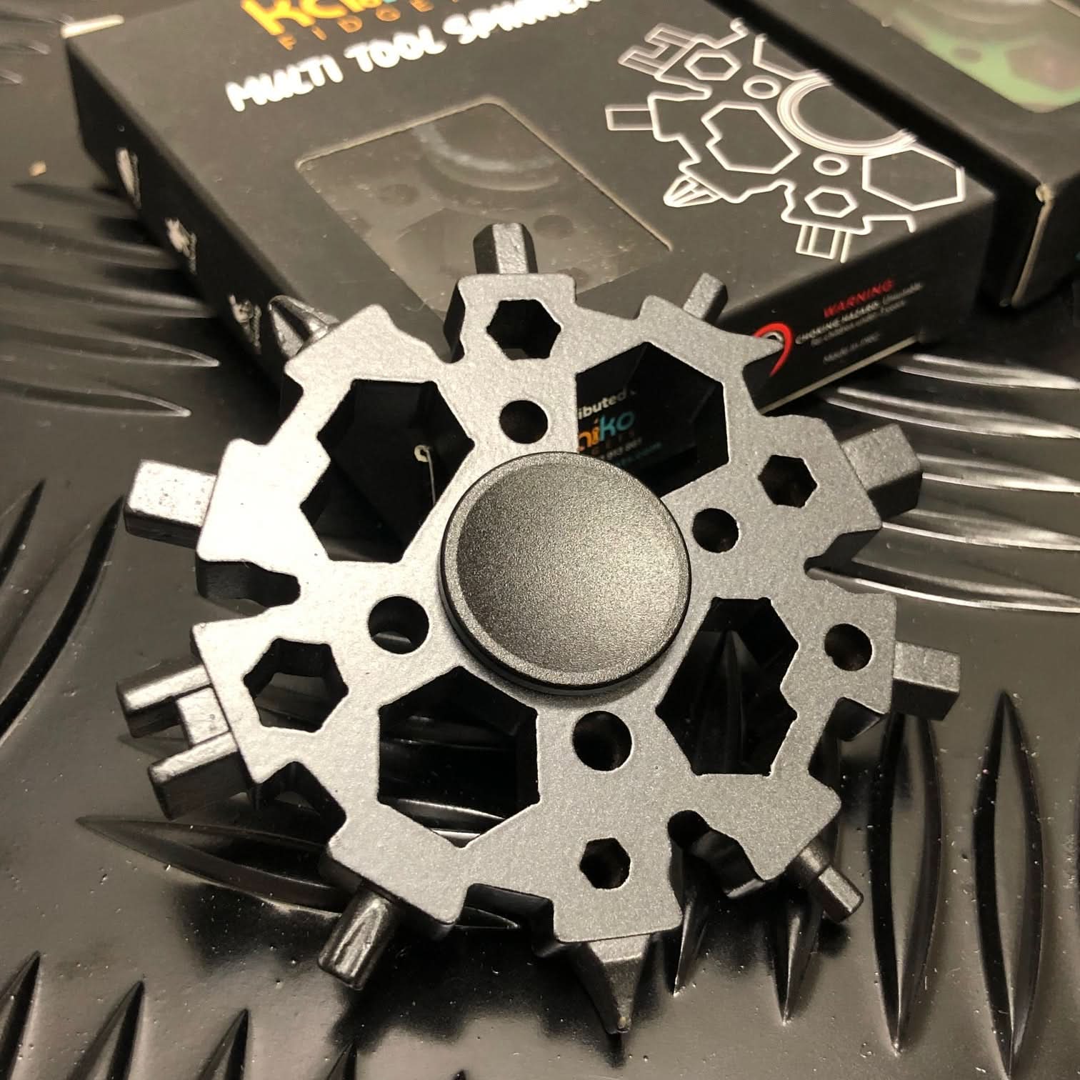 Multi Tool Oil Slick Spinner - 23 tools in 1 — Kaiko Fidgets Australia ...