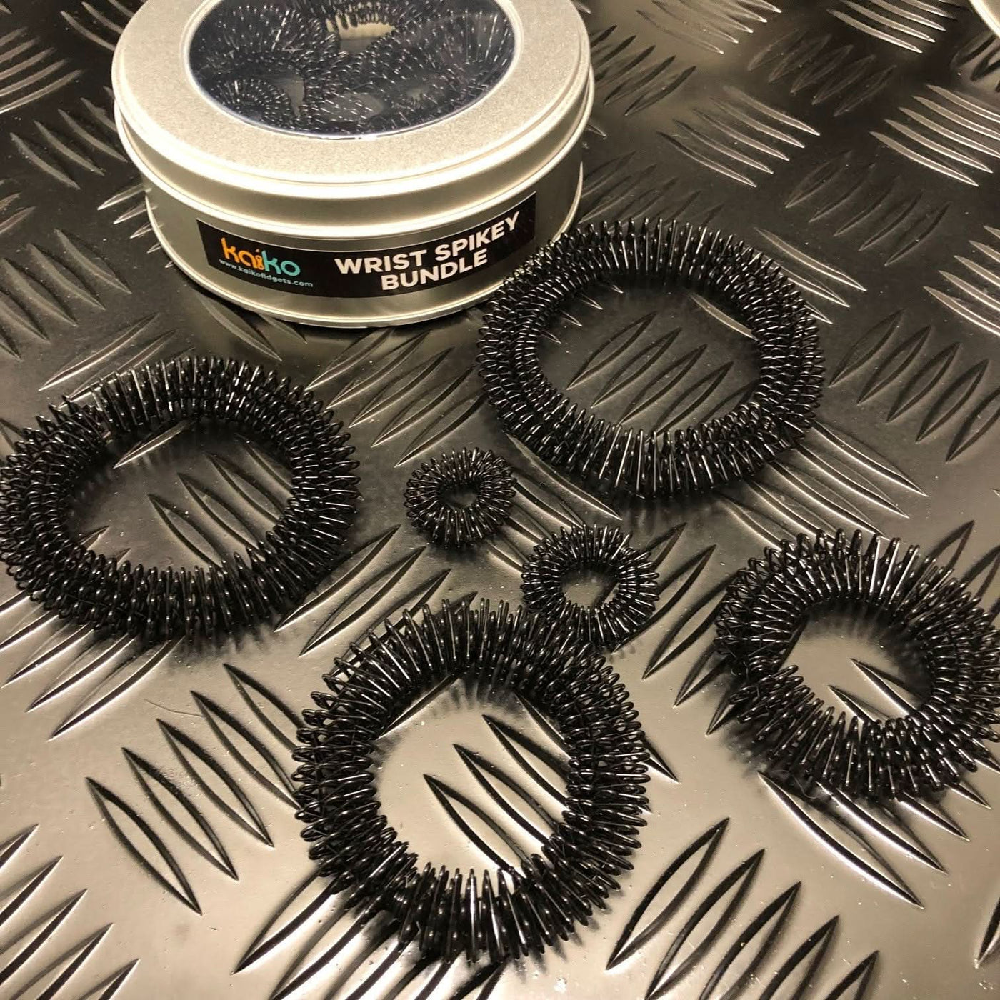 Spikey BUNDLE - 4 wrist + 2 finger sizes — Kaiko Fidgets Australia Pty Ltd